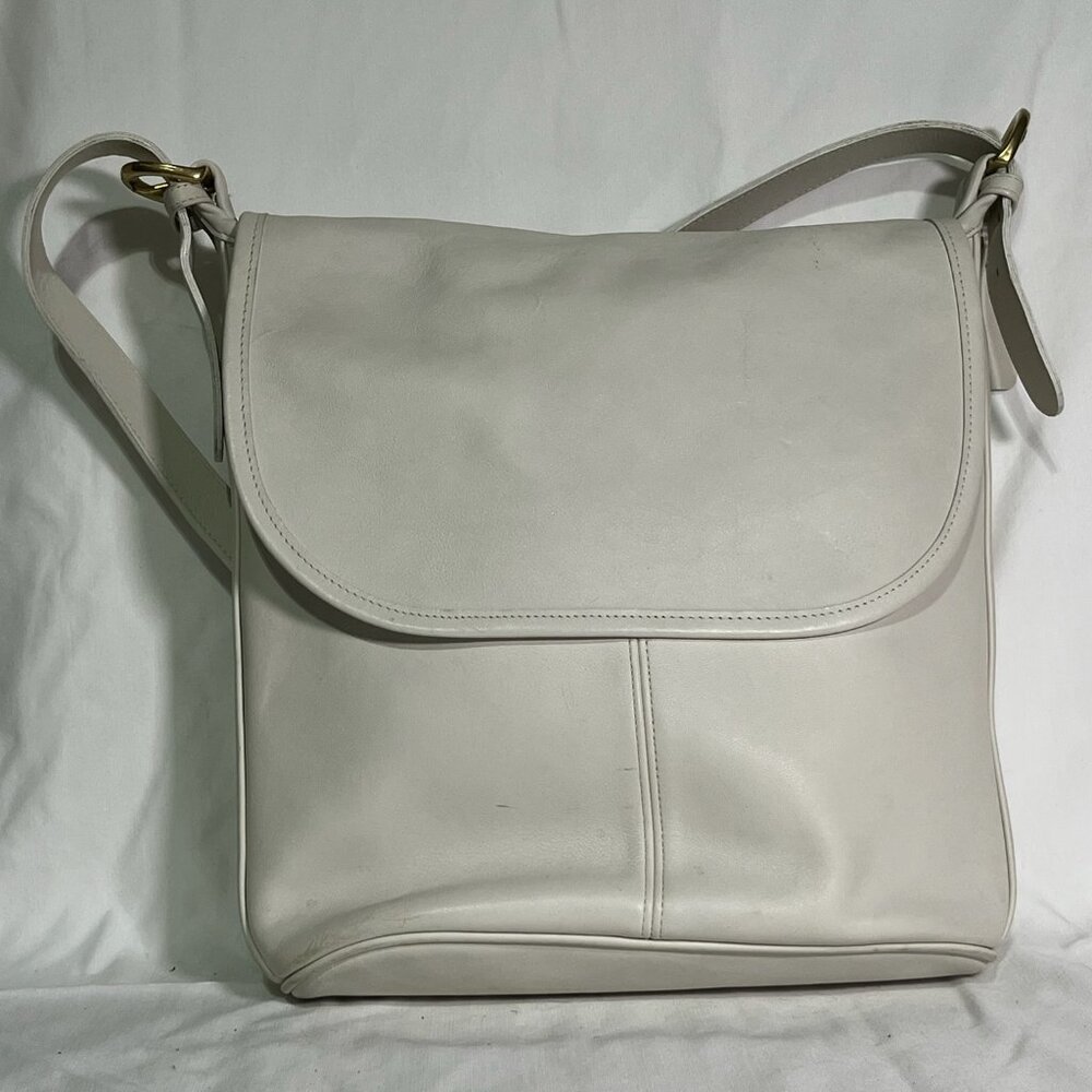Vintage Coach Whitney 1990’s Lightweight Leather Flap… - Gem
